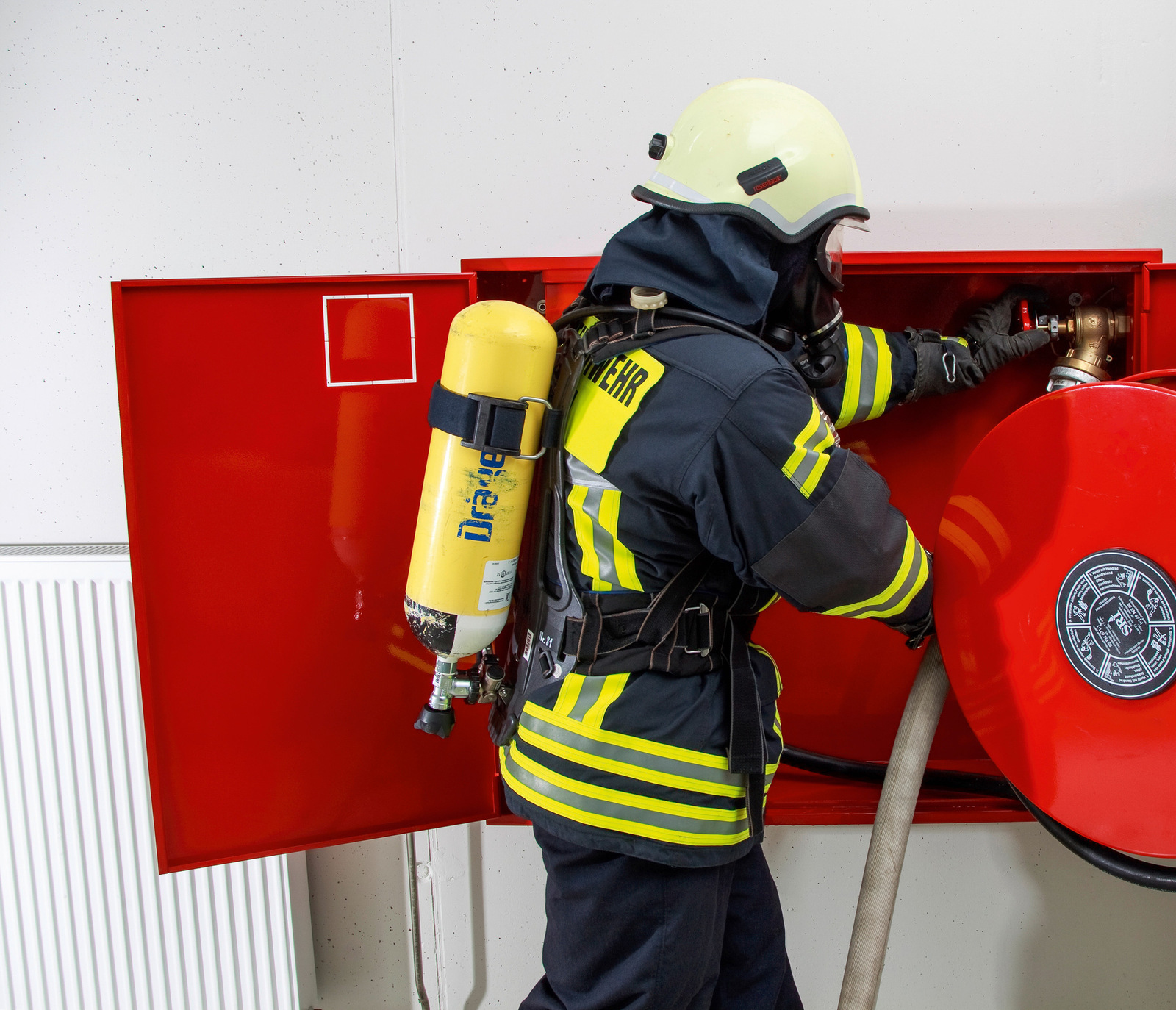 Akquisitionen - Brandschutz: Flamro unter neuer Dach­marke Saverto
